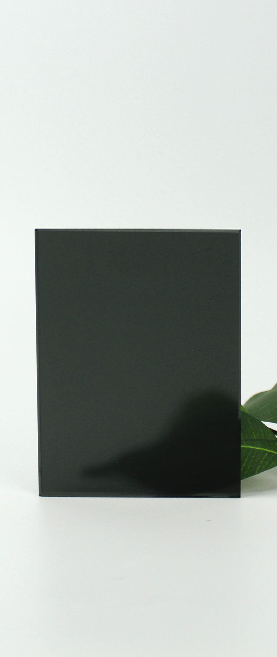 Vapor Dark Grey Glass Sample