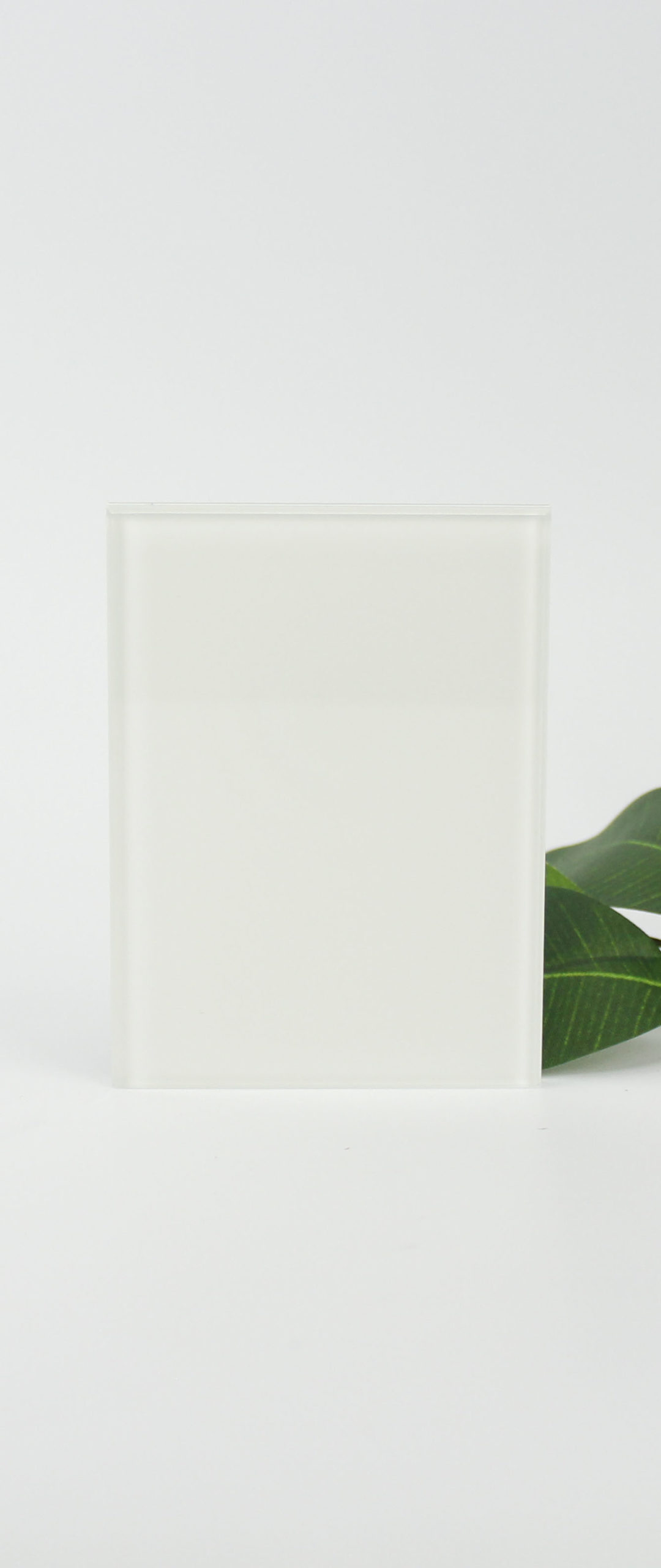 Glacier White Glass Sample