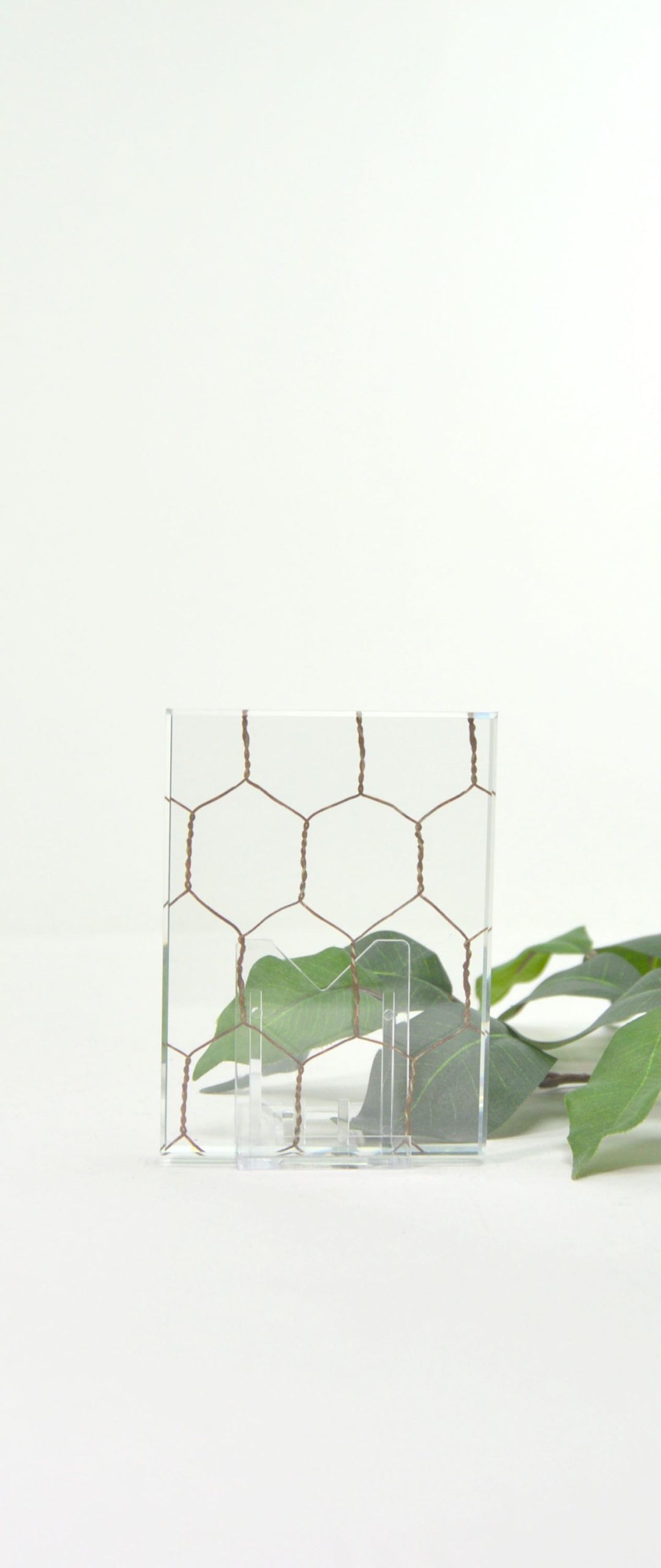 Chicken Wire Glass Sample